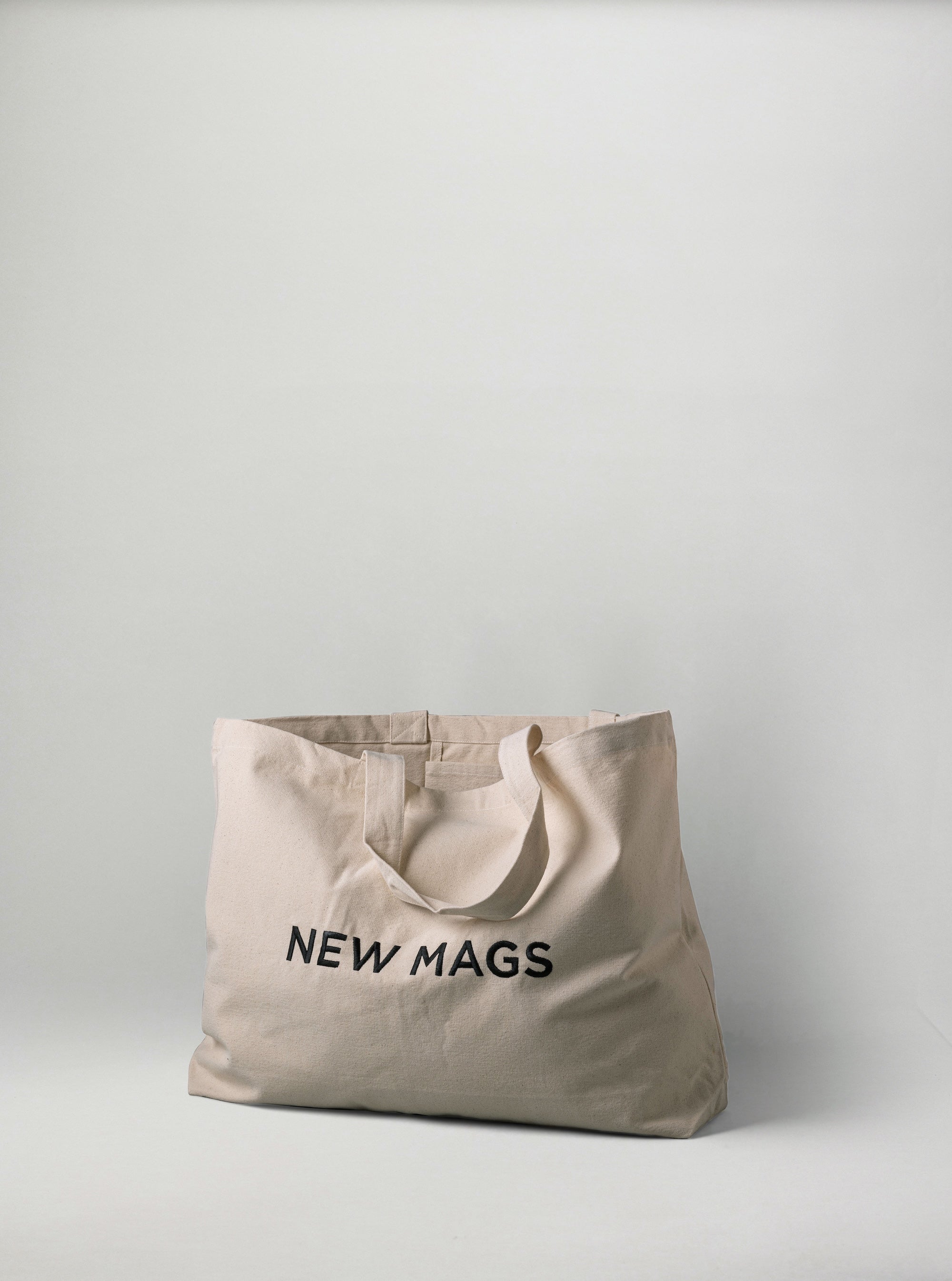 New Mags Weekend Bag - White